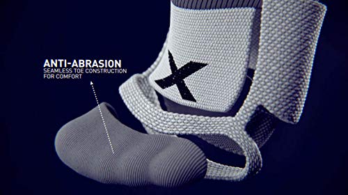 2XU Womens Vectr Full Length Socks, Titanium/Black, 7-8 US