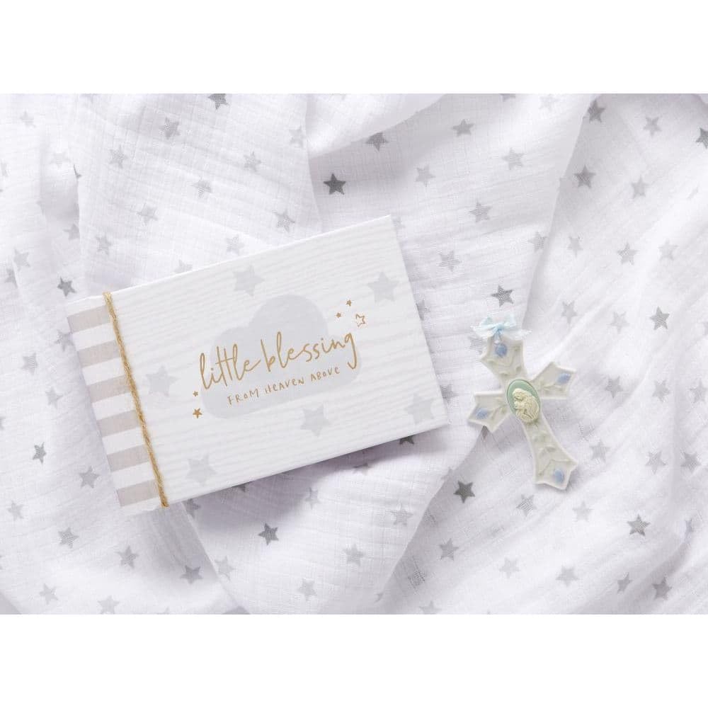 C.R. Gibson Little Blessing Baby Brag Book Photo Album, 7.25" x 4.5"