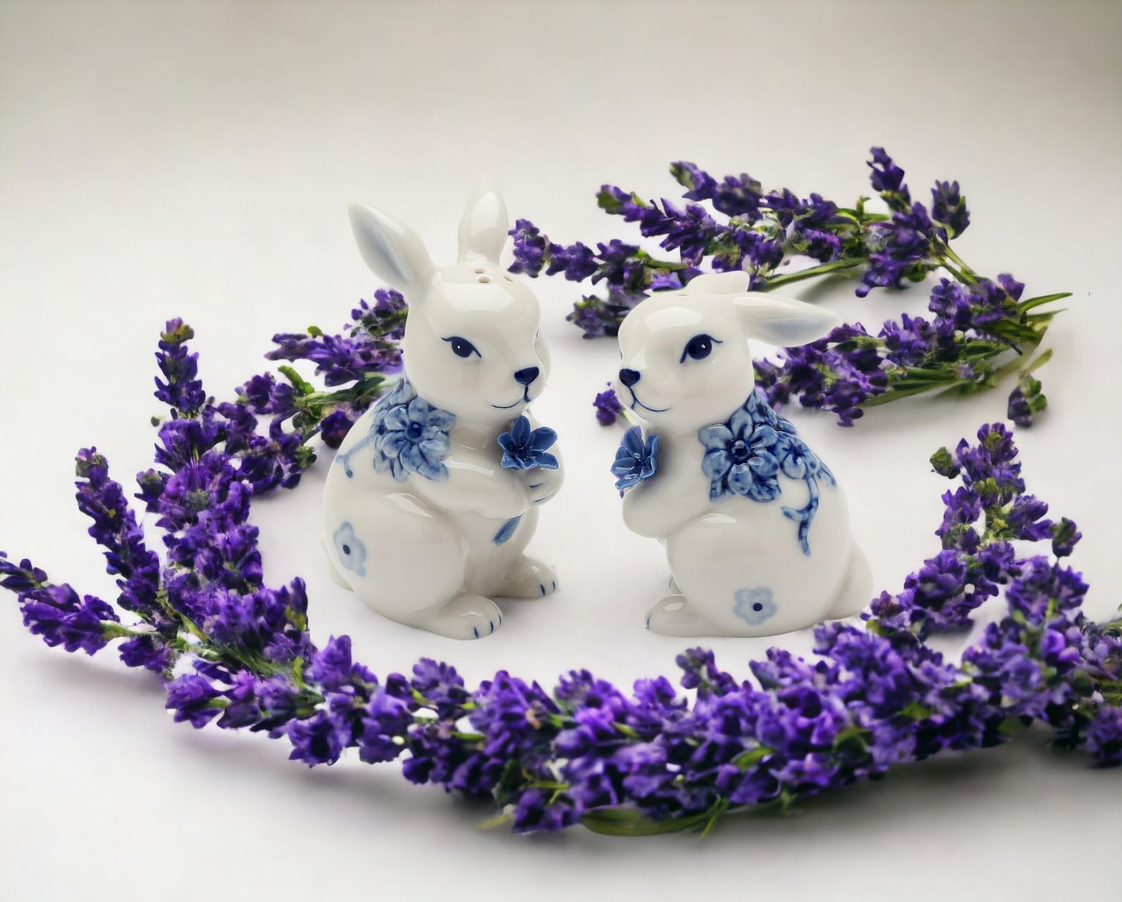 Fine Ceramic Hand Painted Classic Dutch Blue and White Bunny Rabbit Holding Blue Flowers Salt & Pepper Shakers Set, 3-3/8" H