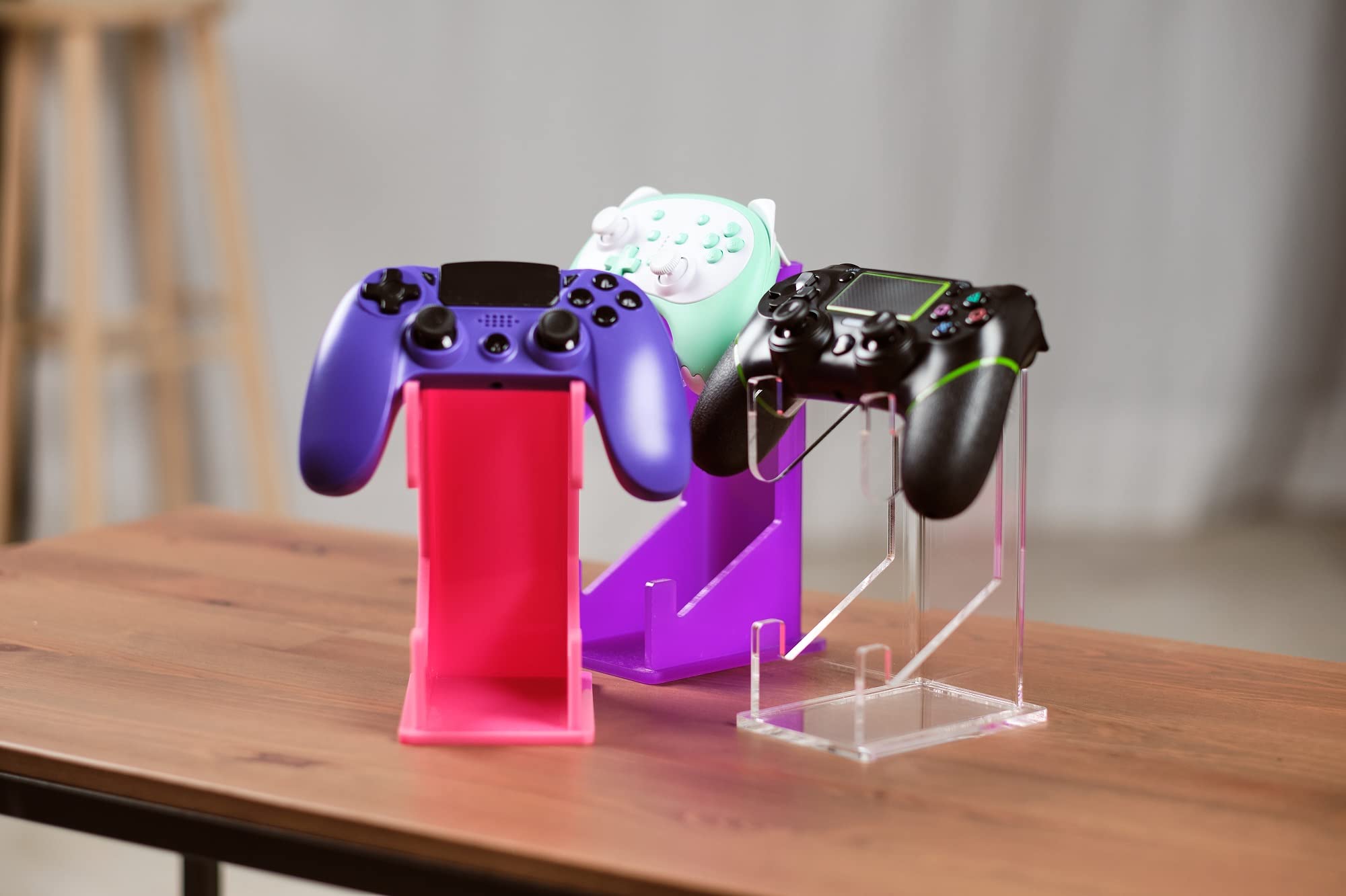 Aspens Design Controller Holder Pink, Universal Stand, Suitable for Almost All Controllers Cute Kawaii Gaming Accessories, Aesthetic Room Decor Bubblegum Pink