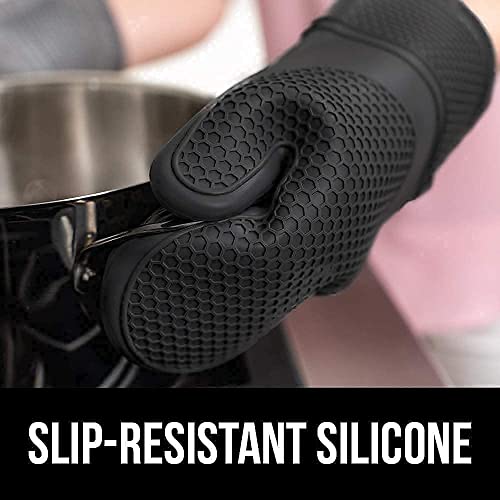 Gorilla Grip Cutting Board Set of 3 of and Silicone Oven Mitts Set of 2, Black Cutting Boards are Dishwasher Safe, Black Silicone Oven Mitts are Waterproof, 2 Item Bundle