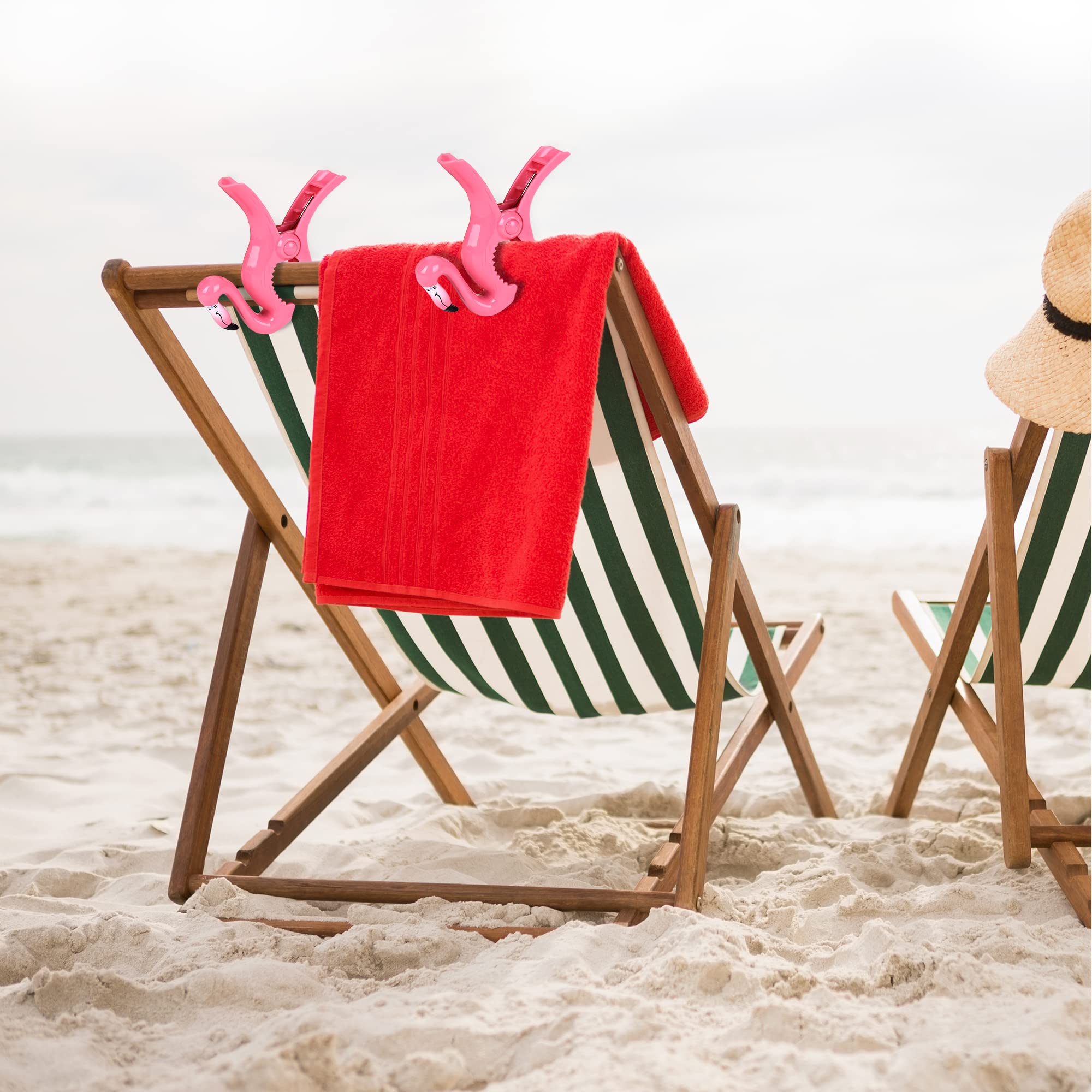 8 Pack Clips for Beach Chairs-Durable and Big Towel Clips, Peg Clips with Colorful Parrot and Pink Flamingo Shape, Creative Beach Towel Clip for Family Use, Portable During Travel.