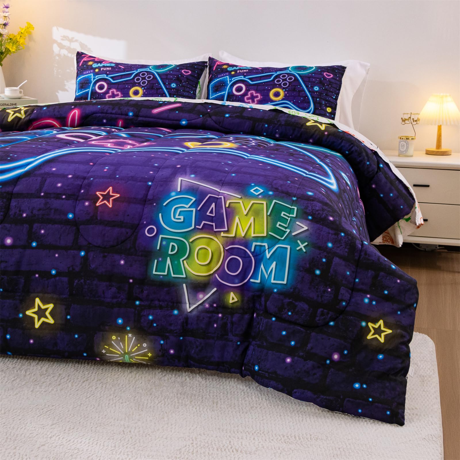 Aimuan Gamer Bedding Sets for Boys Kids Gaming Comforter Sets Video Games Console Action Buttons Gamepad Controller Comforter for Kids Bedroom Decor (Twin, Purple)