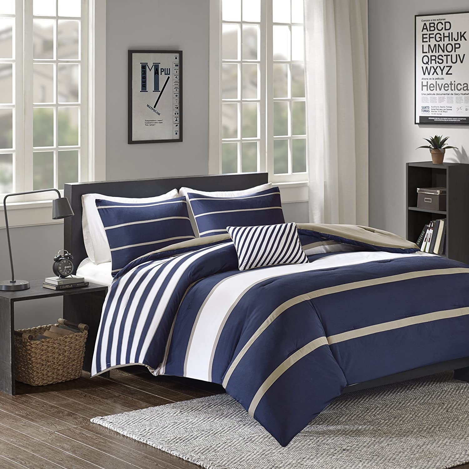 Comfort Spaces Casual Comforter Set Sporty Design, Vibrant Color, Active Lifestyle Boys Bedroom Décor, All Season Soft Microfiber Bedding Set, Decorative Pillow, Sham Blue/White Queen 4 Piece