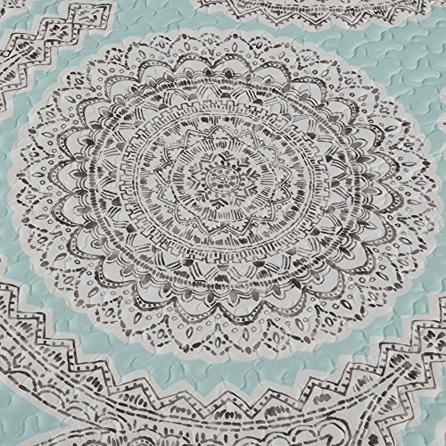 Comfort Spaces Reversible Quilt Set - Vermicelli Stitching Bohemian Design, All Season, Lightweight, Coverlet Bedspread Bedding, Shams, Twin/Twin XL(66"x90") Adele Aqua Medallion 2 Piece