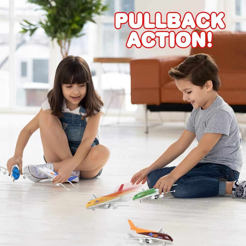 ArtCreativity Diecast Pullback Super Jumbo Airplanes with 3D Anatomy View, Set of 2, Diecast Metal Cargo & Passenger Airplane Toys for Kids, Aviation Themed Party Decorations, Best Birthday Gift
