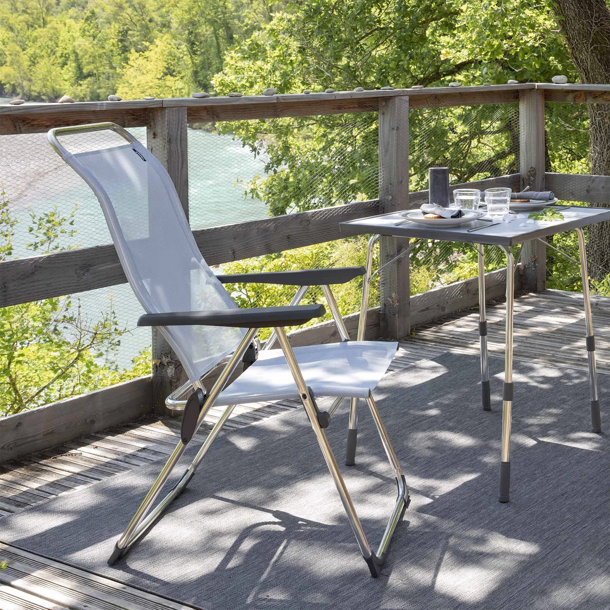 Lafuma ALU CHAM Folding Patio Chair, Set of 1, Ciel Sky Blue