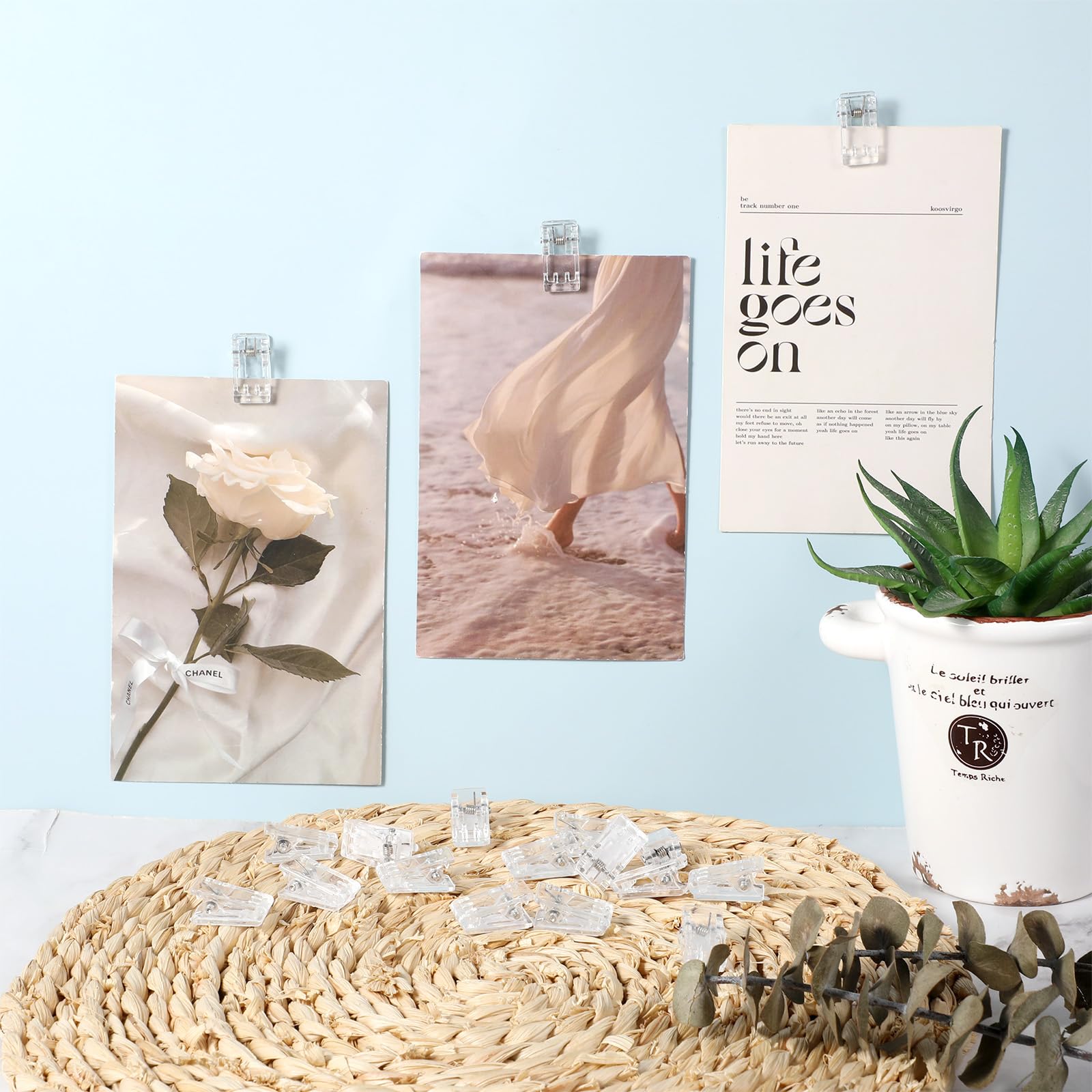 50pcs Commands Clips for Hanging Self Adhesive Clear 1inch Tapestry Hanger for Wall Tapestry,Photo,and Poster Hanging Wall Clips for Hanging, Acrylic Adhesive Clips ,Commands Spring Clips