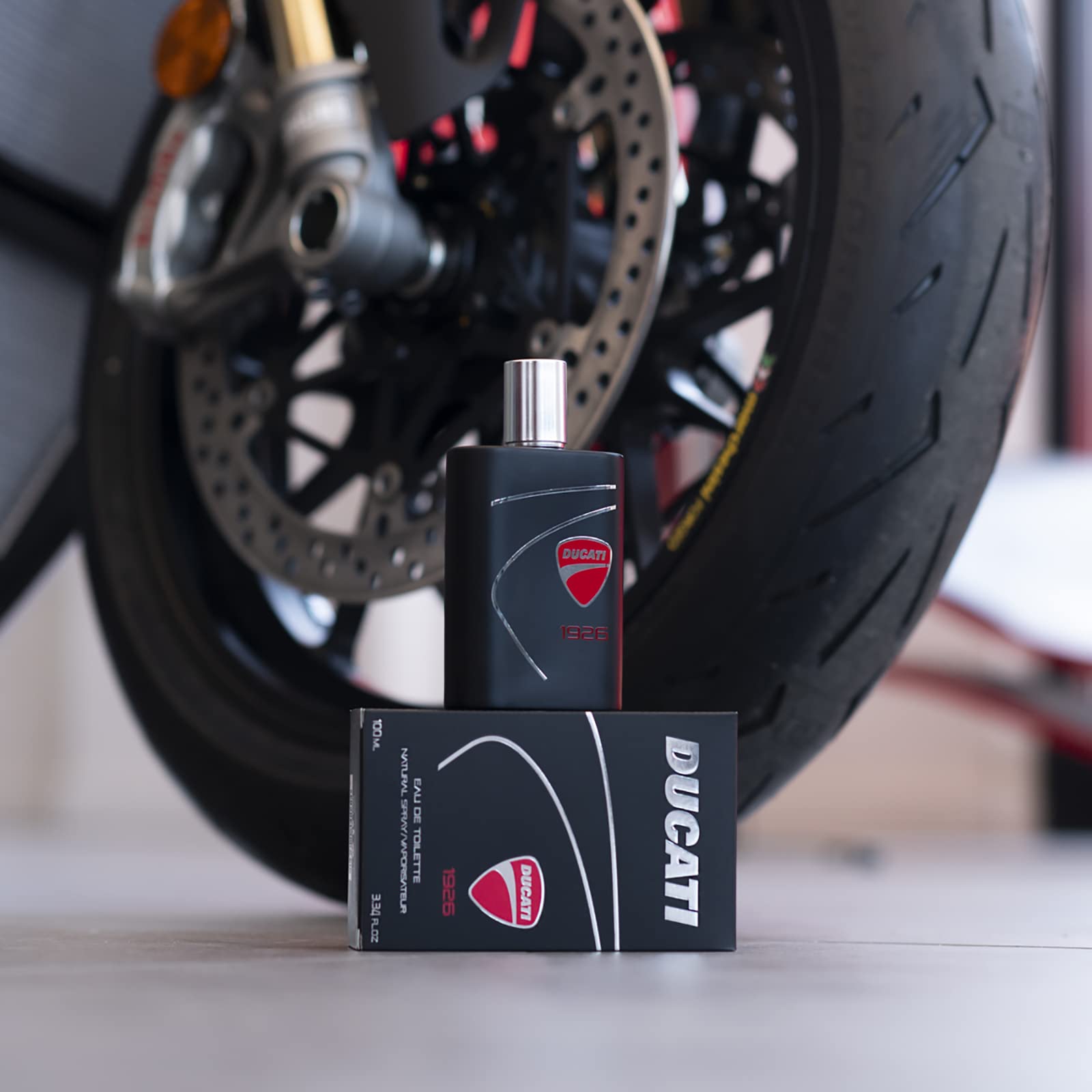 DUCATI Fragrance for Men - Aromatic Fougere Scent - Opens with Tangerine and Bergamot Notes - Blended with Lavender - For Intense and Bold Men Looking to Exude Style - 3.4 EDT Spray