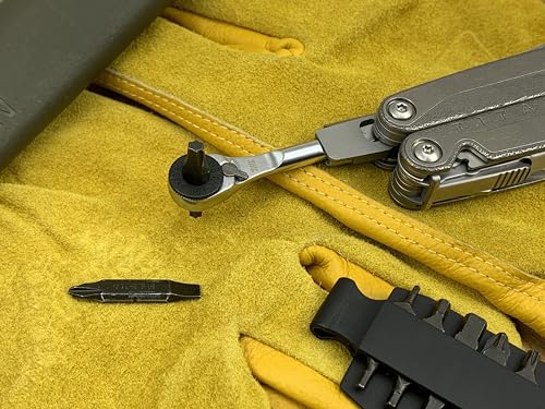 711L EDC Ratchet Wrench With 2 PCS of T9 and Security T10 Hex Bits I ¼” Hex Bit Ratchet Wrench 4 For Multitool Maintenance