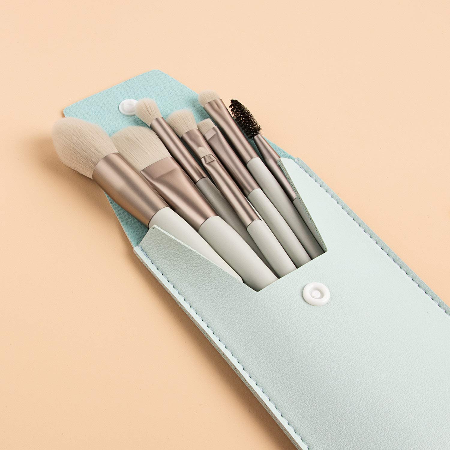 TOHERVIE Makeup Brushes Set with Bag, 8pcs Travel Makeup Brush Kit, Mini Cosmetic Brushes for Face Foundation Blush Eye Shadow, Wooden Handle Synthetic Bristle (Light Green)