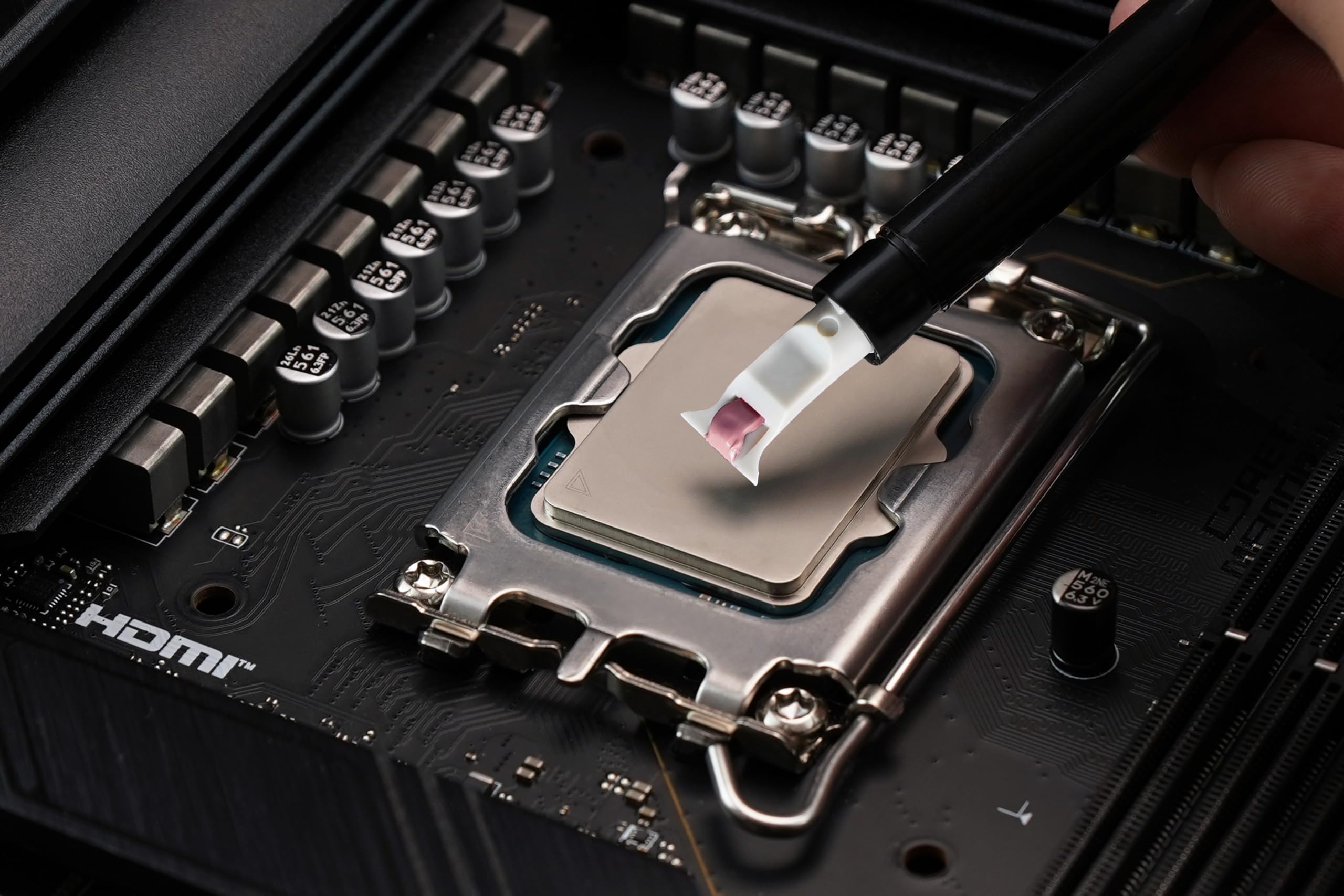 Thermal Grizzly - Kryonaut Extreme - 2 Gram - Extremly High Performance Thermal Paste - for Maximum Thermal Conductivity While Overclocking CPU/GPU/PS4/PS5/Xbox
