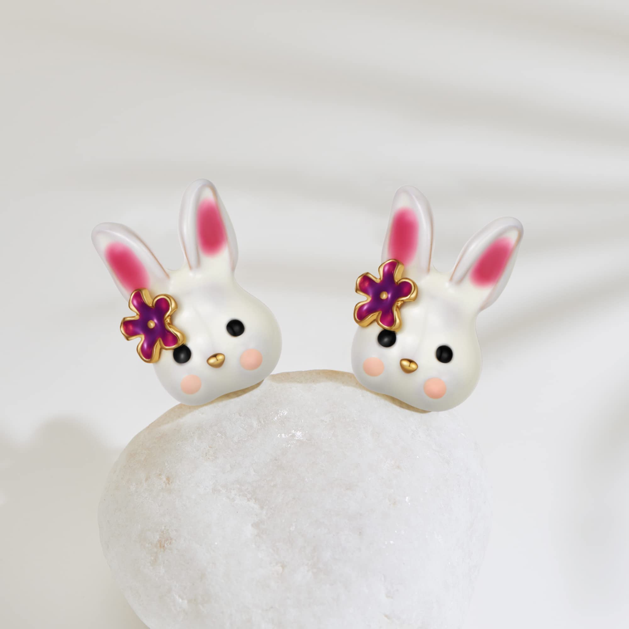 2 Pairs Cute Babbit Bunny Clip On Earrings Enamel Easter Clip Earrings for Women