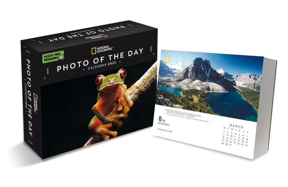 2022 Photo of the Day By National Geographic - Boxed Page-A-Day Calendar By Carousel Calendars