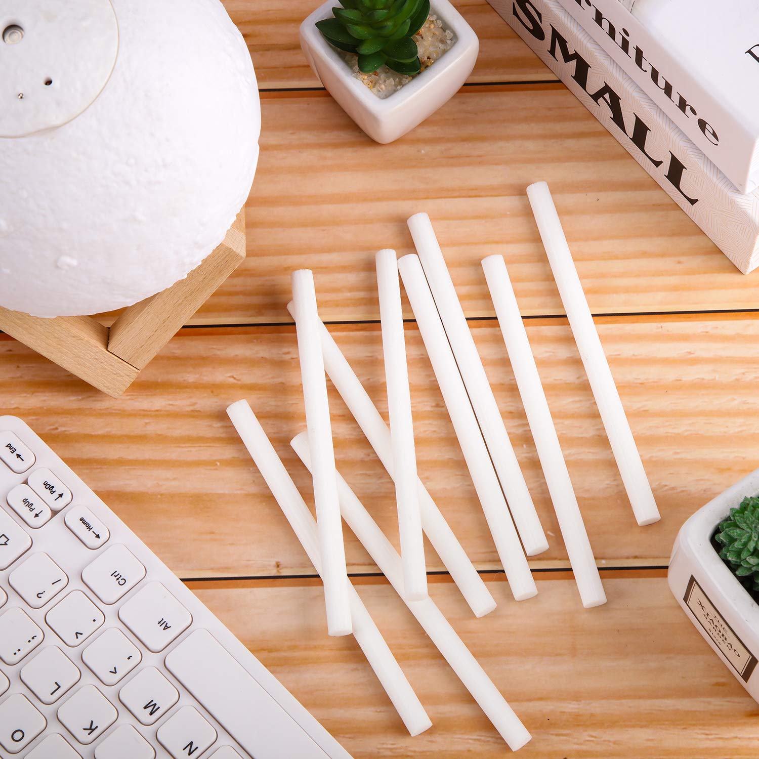 24 Pieces Humidifier Sticks Filter Replacement Wick Humidifiers Filter Sticks Humidifiers Refill Sticks for Cool Mist Humidifiers Portable Diffuser USB Mini Humidifier (5.35 Inches)