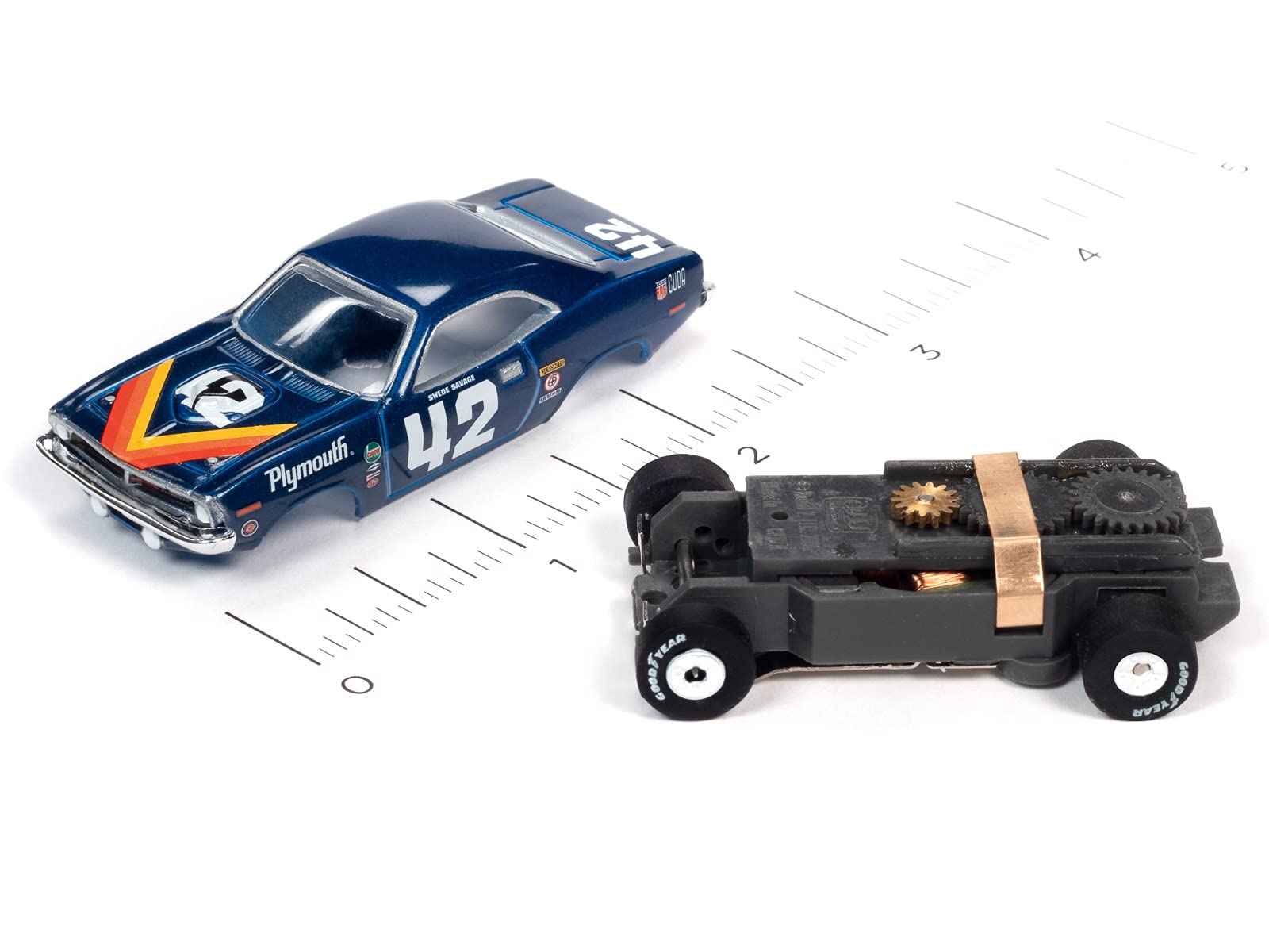 Auto World Thunderjet R32 Sewde Savage - 1970 AAR Plymouth Barracuda #42 HO Scale Slot Car