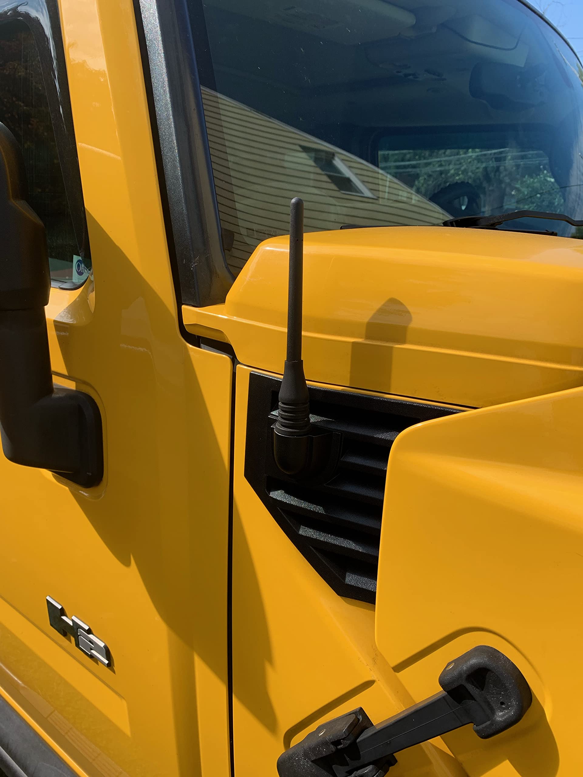 AntennaMastsRus - The Original 6 3/4 Inch is Compatible with Hummer H2 (2003-2009) - Short Rubber Fender Antenna - Reception Guaranteed - German Engineered - Internal Copper Coil