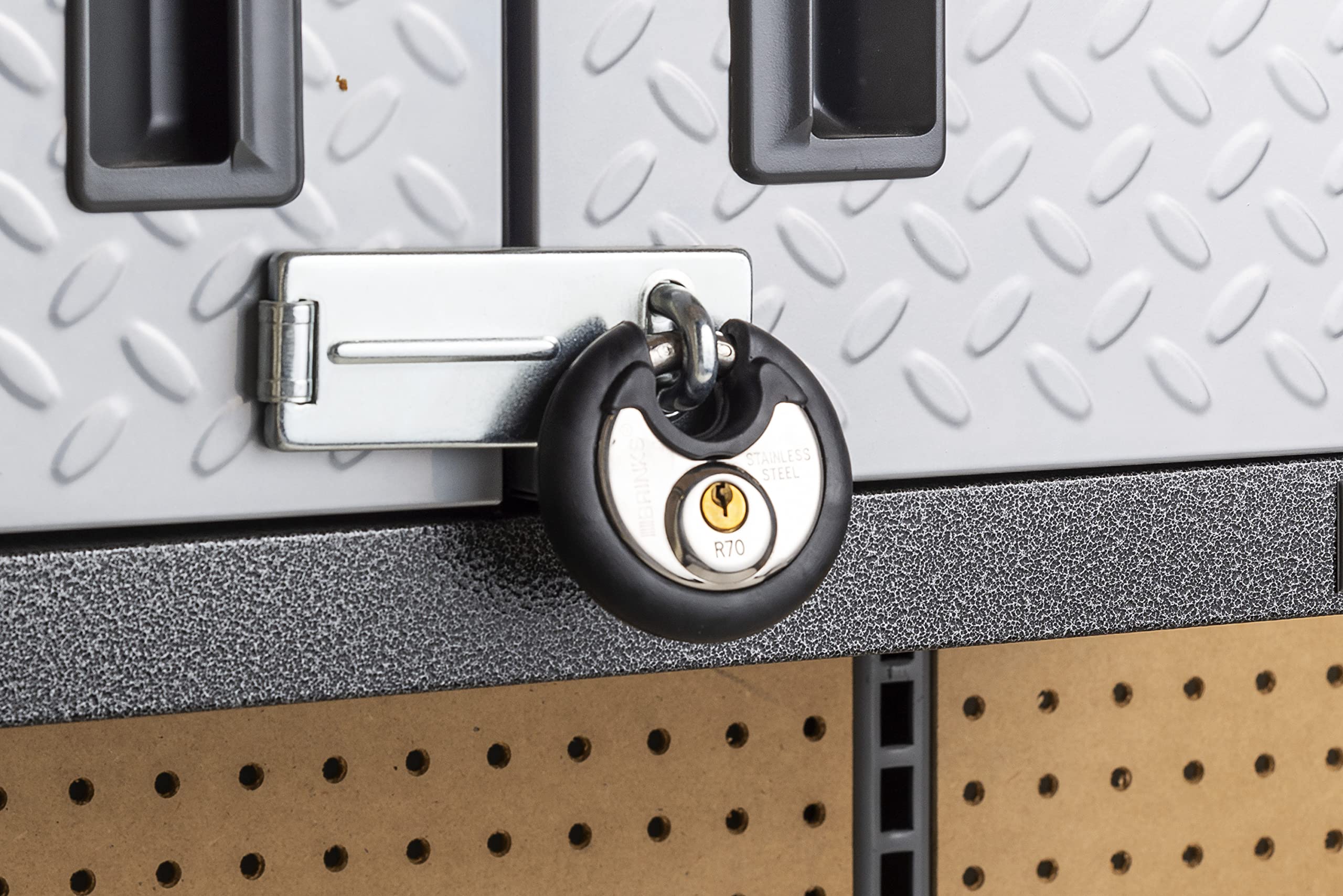 BRINKS Heavy Duty Padlock & Key 2 Pack- 70mm Stainless Steel Keyed Alike Commercial Discus Keyed Lock for Storage Shed, Garage, Locker, Sliding Doors, Cabinets & More Round with Steel Shackle, Black