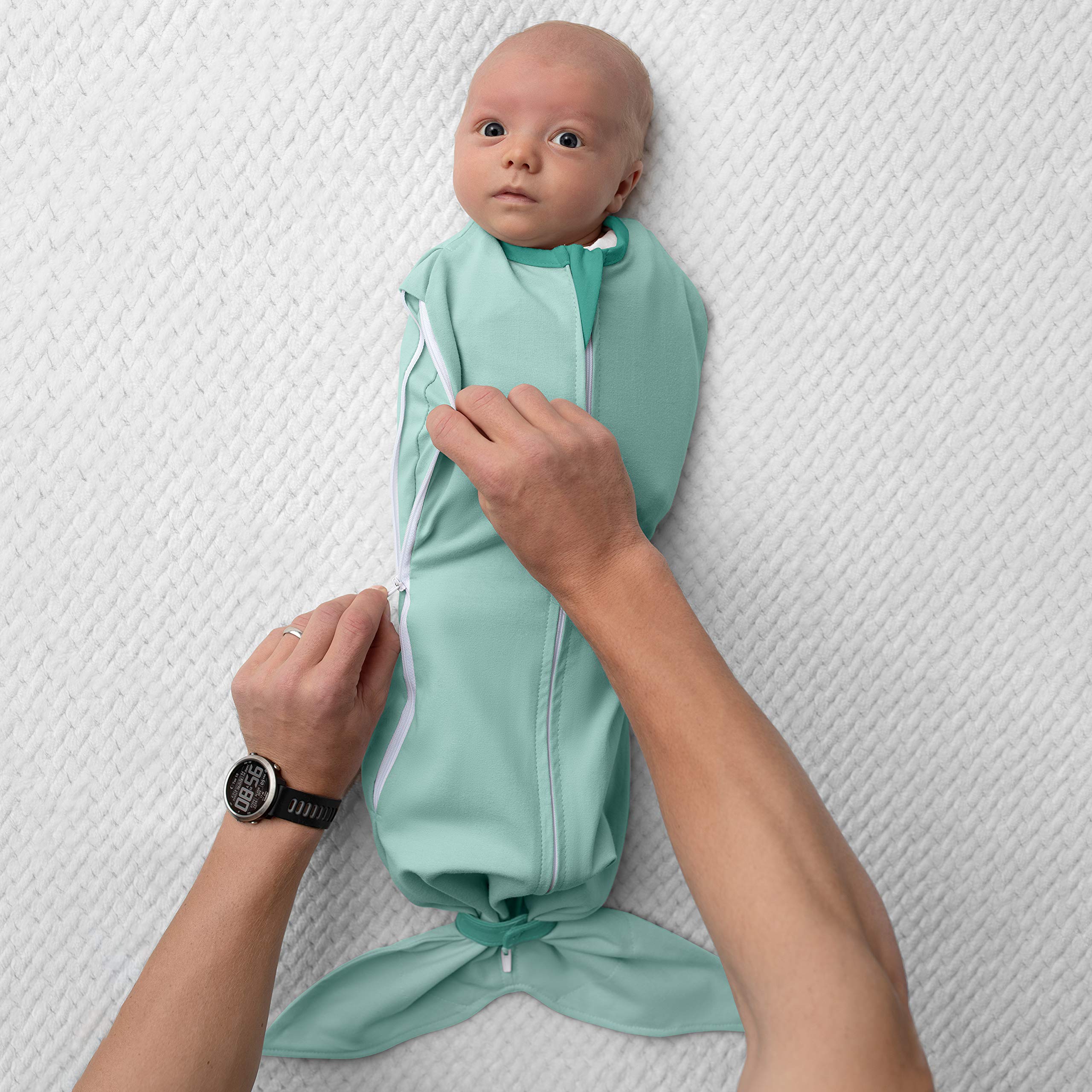 SwaddleMe Room to Grow Pod β 0-6 Months, 1-Pack (Teal Waves) Expandable Baby Swaddle Grows with Baby and Helps Prevent The Startle Reflex for Comfortable Sleep