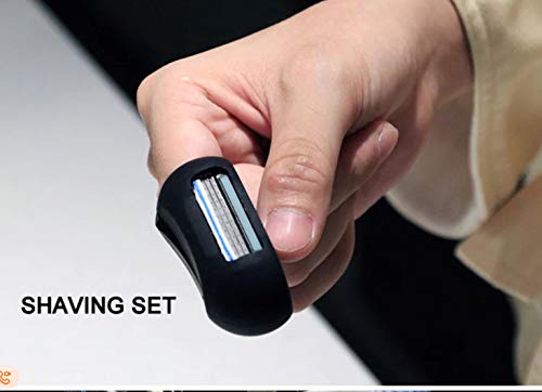 Sussex labels 2 in 1 Travel Men Razor with a silicone toothbrush cover (Black)