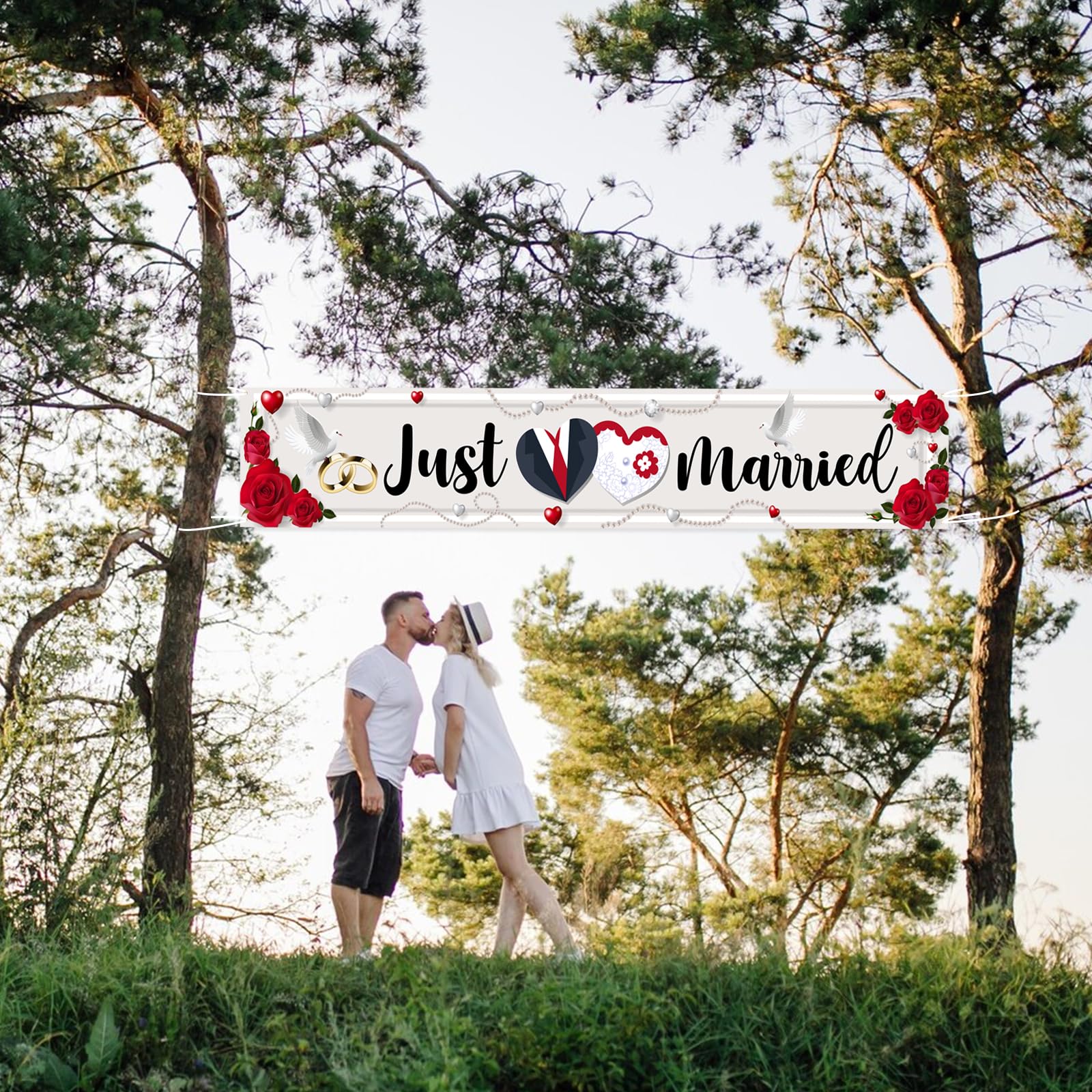 Labakita Large Just Married Banner, Wedding Ceremony Front Yard Banner Sign, Wedding Banner for Outside/Inside, Honeymoon Bridal Shower Wedding Party Decoration Supplies