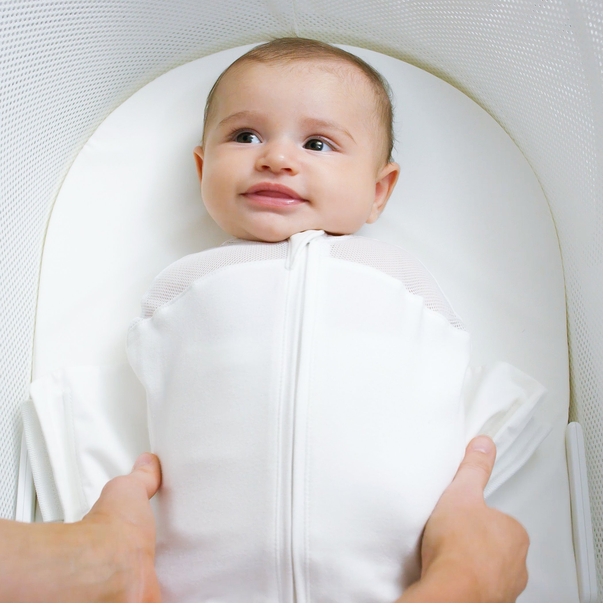 Happiest Baby SNOO Bassinet Fitted Sheet - 100% Organic Cotton Nursery Bedding - Fits SNOO Sleeper Crib Mattress (White)