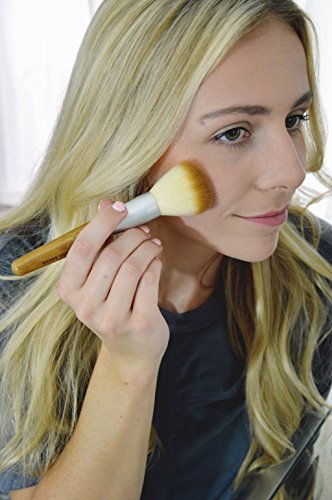 Bamboo Naturals Makeup Brushes, Natural Bamboo Handles, Includes Five Brushes: Powder Foundation and Liquid Foundation Brush, Eyeshadow Brush, Smudge Brush, Angled Eyeliner Brush, 11 x 1.3 x 7, 5 PC