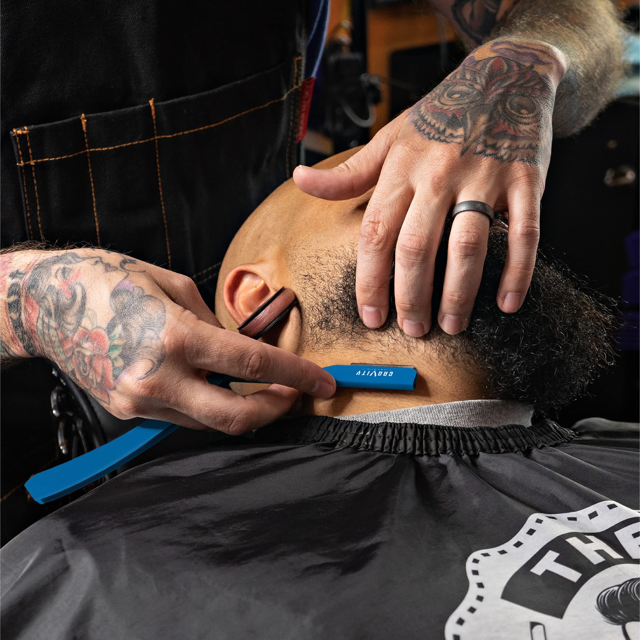 Professional Straight Razor Bundle - Stainless Steel Straight Edge Razor with 20 Gravity Premium Blades (Mystique, Panthera)