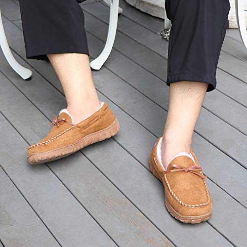 Amazon Essentials Men's Warm Plush Slippers, Light Beige, 9