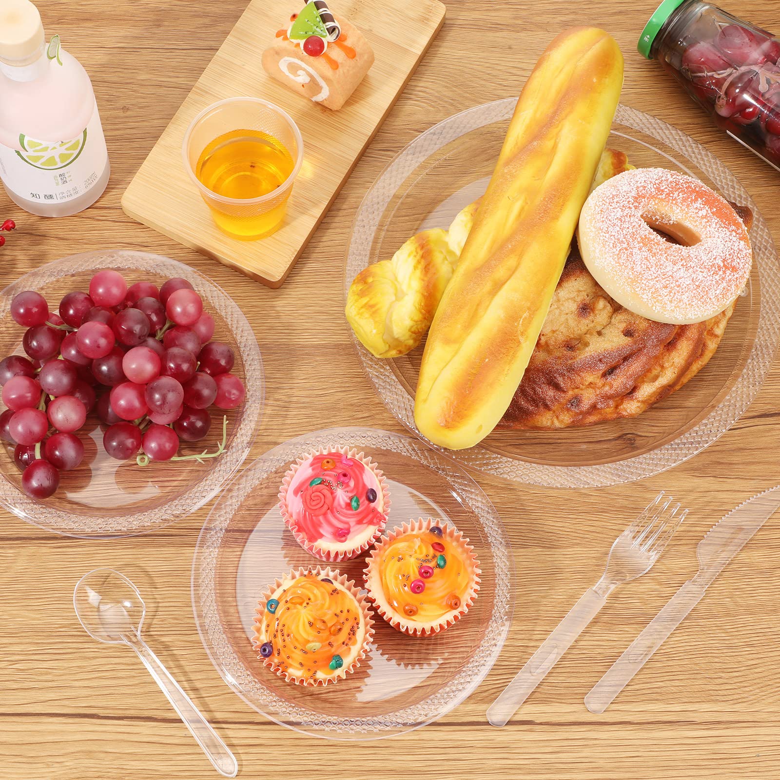 300 Pcs Clear Plastic Plates with Clear Plastic Cutlery Set, 50 Guests Disposable Plastic Utensils Plastic Silverware Clear Dinnerware Set Include Dinner Plates, Clear Cups, Forks, Spoons, Knives