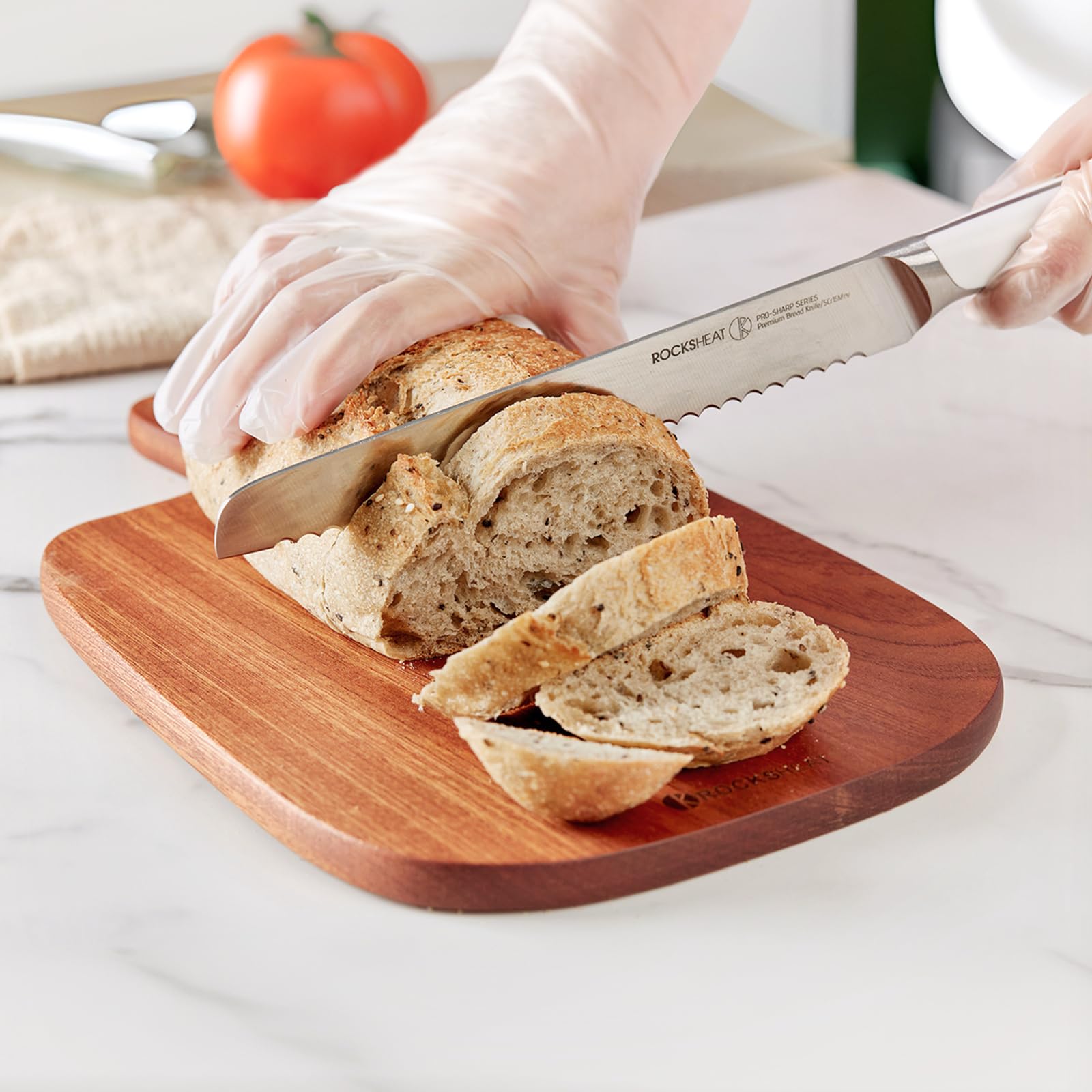 ROCKSHEAT Bread Knife 8.5 inch Ultra Sharp Serrated Bread Slicing Knife for Homemade Crusty Bread One-Pieces Fully Forged Stainless Steel Cake Knife