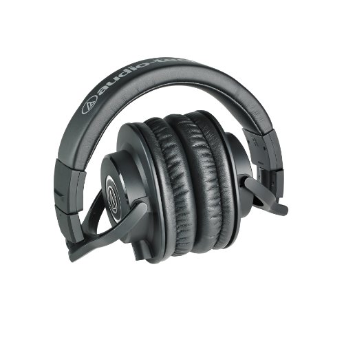 Audio-Technica ATH-M40x Professional Studio Monitor Headphone, Black, with Cutting Edge Engineering, 90 Degree Swiveling Earcups, Pro-grade Earpads/Headband, Detachable Cables Included