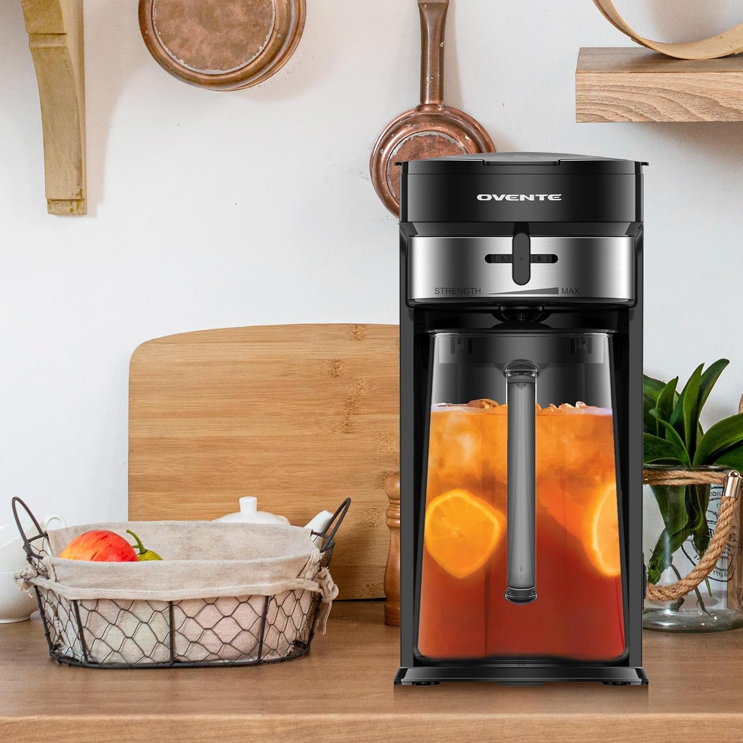 OVENTE 3-Quart Iced Tea and Coffee Maker with Strength Selector & Infuser Chamber - Perfect for Iced Coffee, Latte, Tea, Lemonade, Flavored Water, Black CMT215B