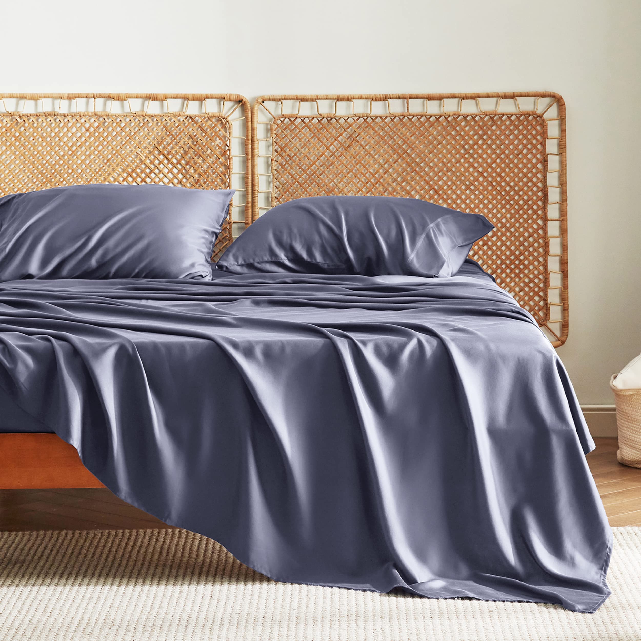 Bedsure Cooling Sheets Set Grey, Rayon Made from Bamboo, Queen Sheet Set, Deep Pocket Up to 16", Hotel Luxury Silky Soft Breathable Bedding Sheets & Pillowcases