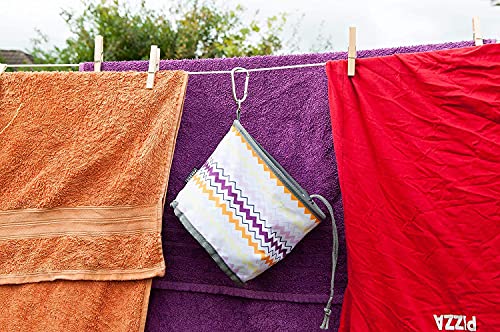 FRANK PRESSIE Clothespin Bag for Outdoor Clothesline Waterproof with Closing String and Hanging Hook for Line with 40 Pcs Eco Wooden Clothes Pins in Peg Organizer