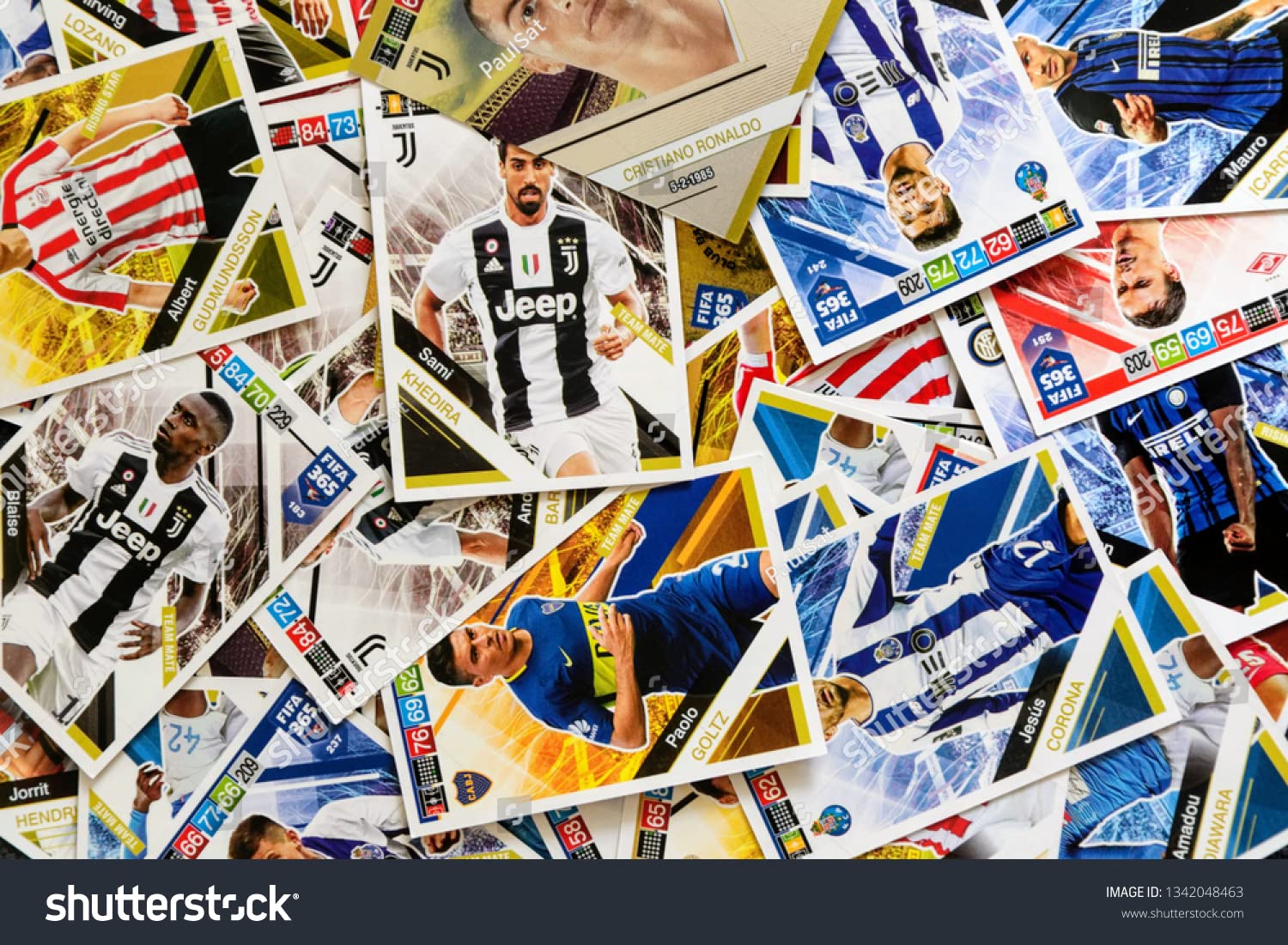 40 Official Soccer Cards, Rookies, Stars, UEFA, MLS, World Cup & 1 Authentic Jersey, Auto or Refractor Card