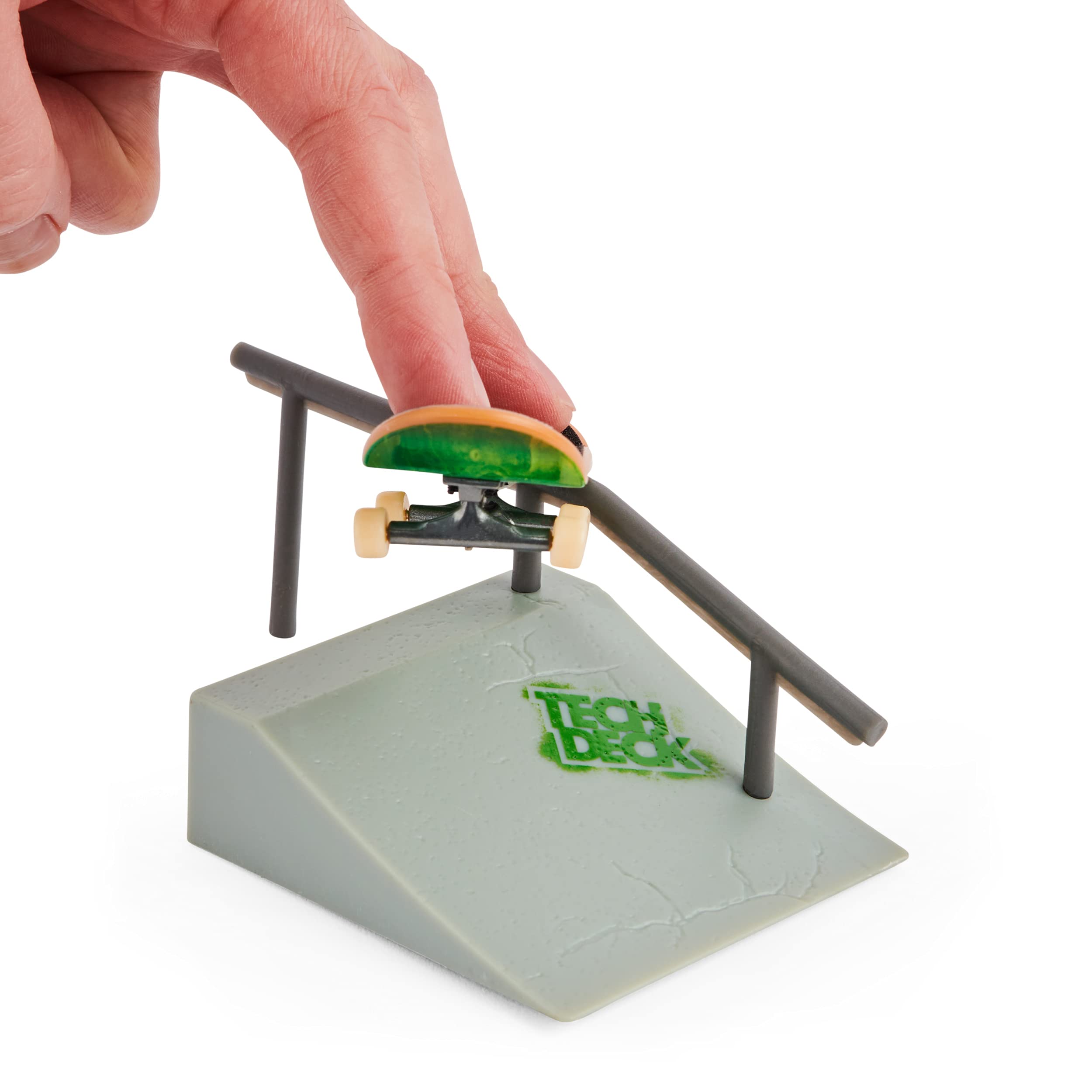 TECH DECK VS Series Blind Skateboards Fingerboard, Obstacle and Challenge Card Set