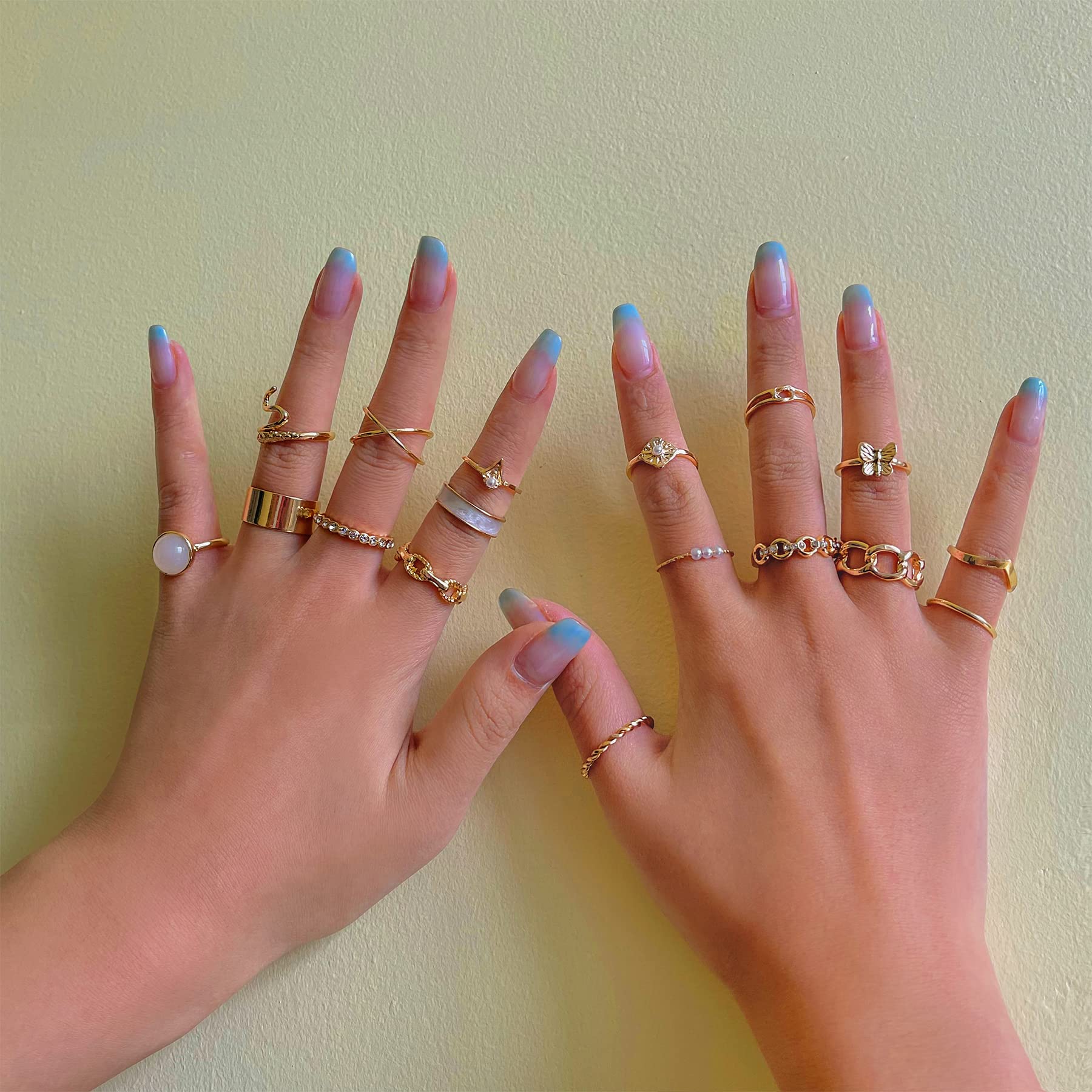 36PCS Vintage Knuckle Rings Set for Women Bohemian Gold Stackable Rings Midi Joint Finger Rings Butterfly Snake Crystal Chain Rings Jewelry