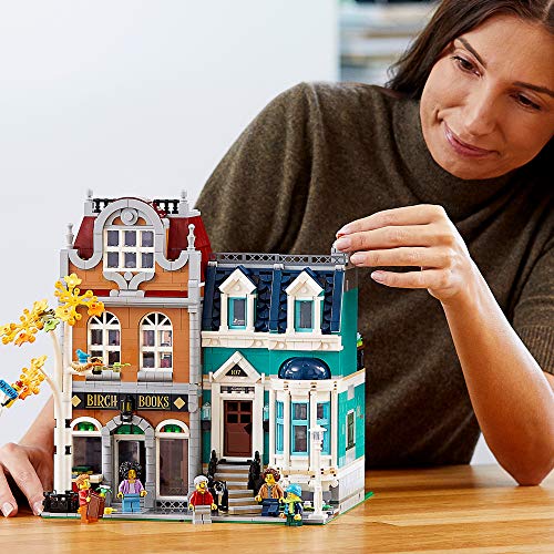 LEGO Creator Expert Bookshop 10270 Modular Building Kit, Big Set and Collectors Toy for Adults, (2,504 Pieces)