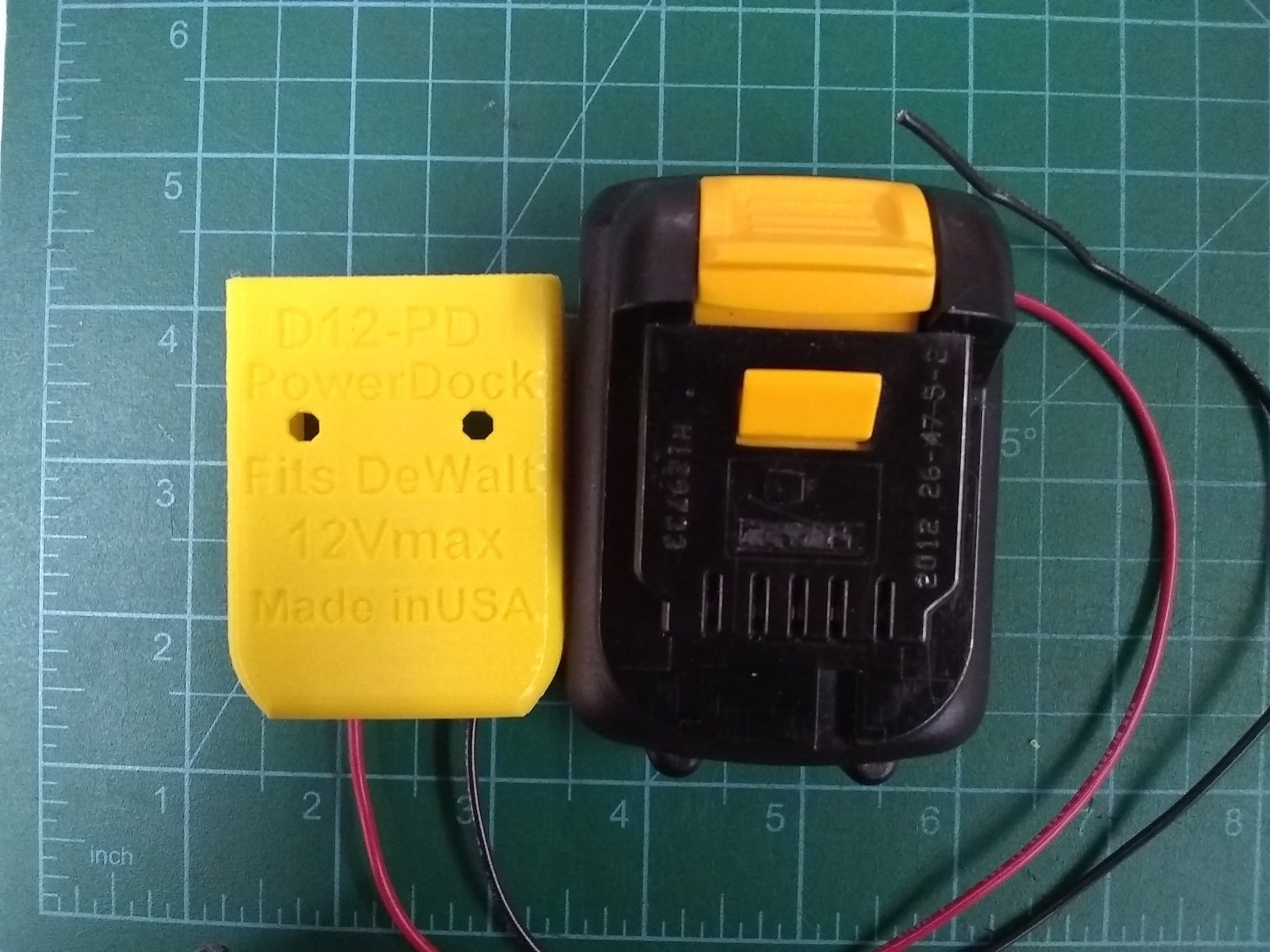 Made by Mitchell D12 Power Dock for DeWalt 12V DCB12x Battery, Wired 14AWG, PN# D12-14