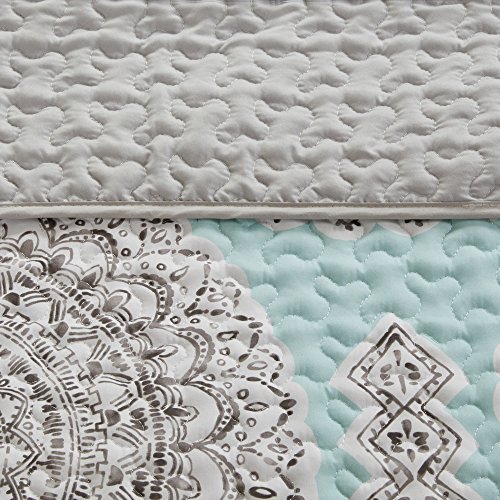 Comfort Spaces Reversible Quilt Set - Vermicelli Stitching Bohemian Design, All Season, Lightweight, Coverlet Bedspread Bedding, Shams, Twin/Twin XL(66"x90") Adele Aqua Medallion 2 Piece