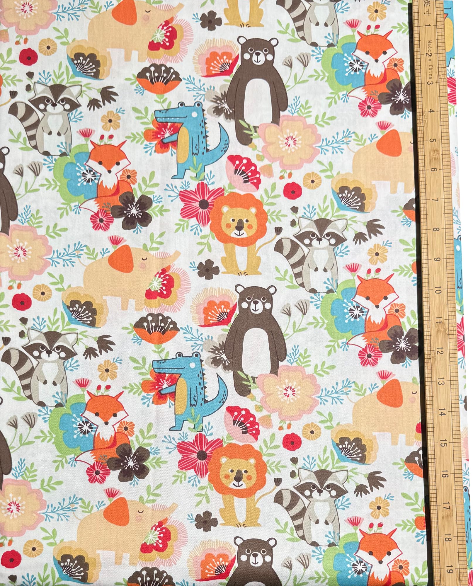 9 Pcs Animal Fabric Patterns Fat Quarters Quilting Fabric Bundles No Repeat Designs for Baby Boy Kids,18"x 22" …