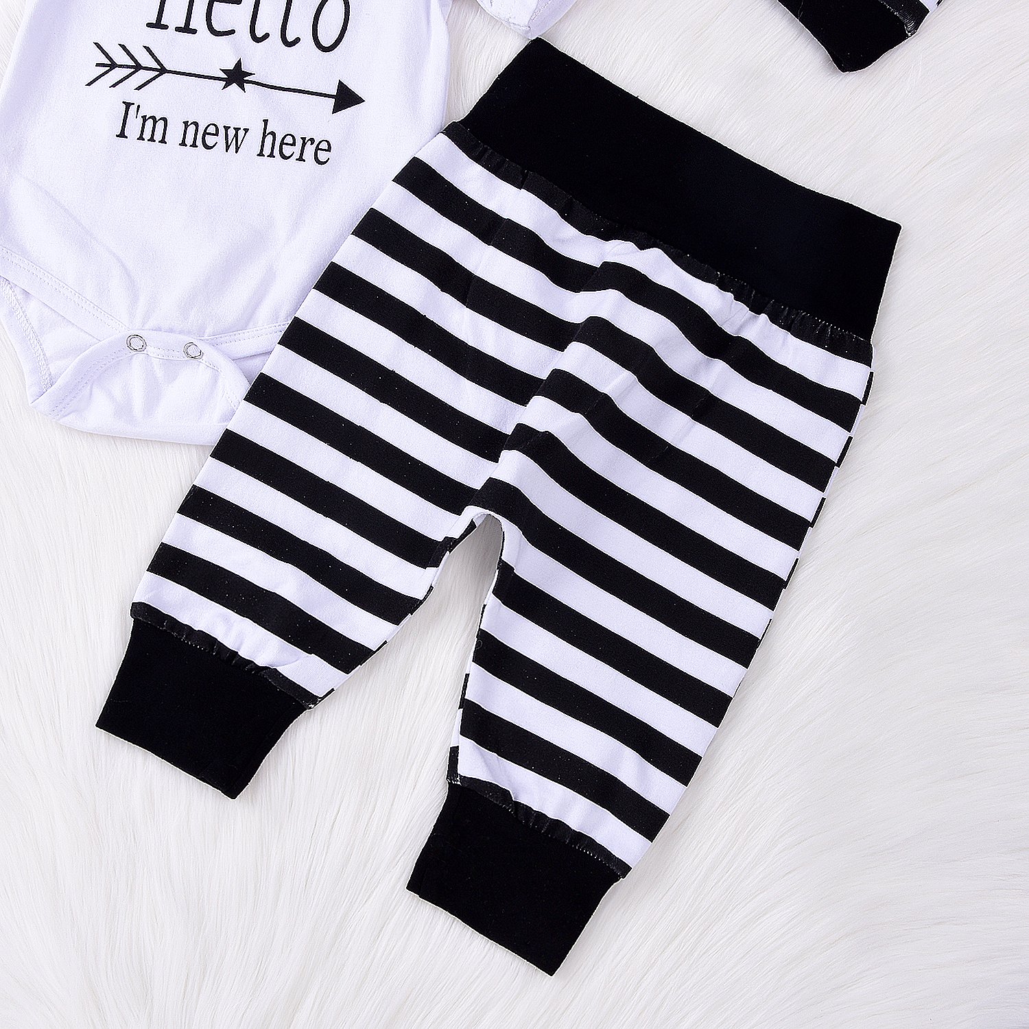 Newborn 4pcs Set Outfit Striped Hoodie with Romper Jumpsuit+ Striped Long Pants and Hat (Newborn, White)