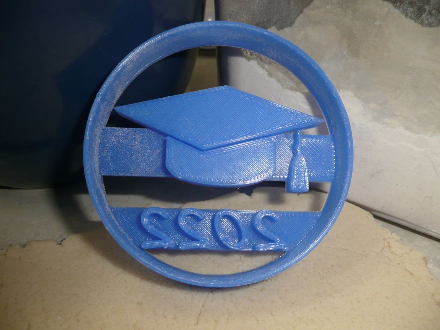 2022 GRADUATION KIT GRAD CAP GOWN DIPLOMA CONGRATS SET OF 5 COOKIE CUTTERS MADE IN USA PR1229