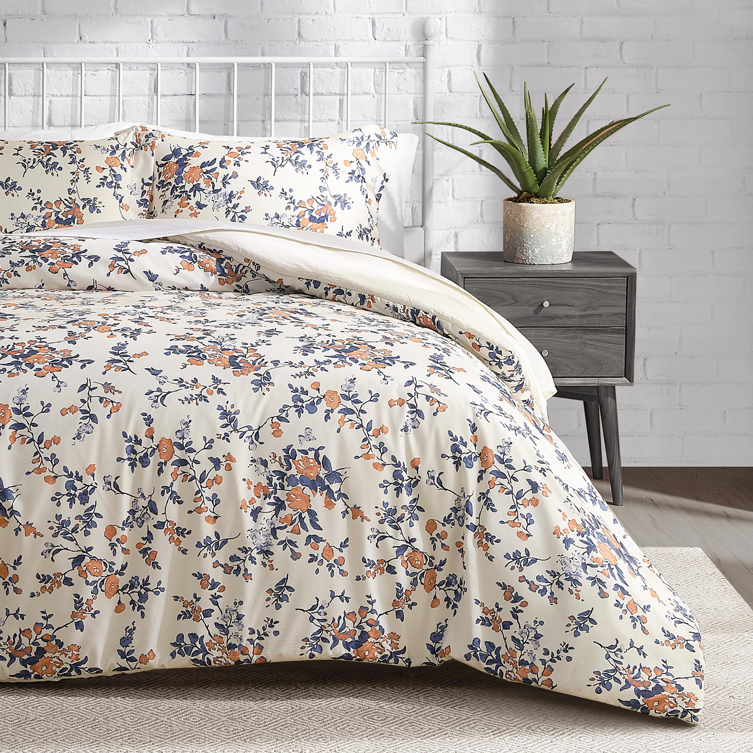 Lucky Brand Garden Bouquet King Microfiber Duvet Cover Set - 3 Piece Reversible Bedding Set with (1) 108"x92" Duvet Cover, (2) 20"x36" Pillow Shams
