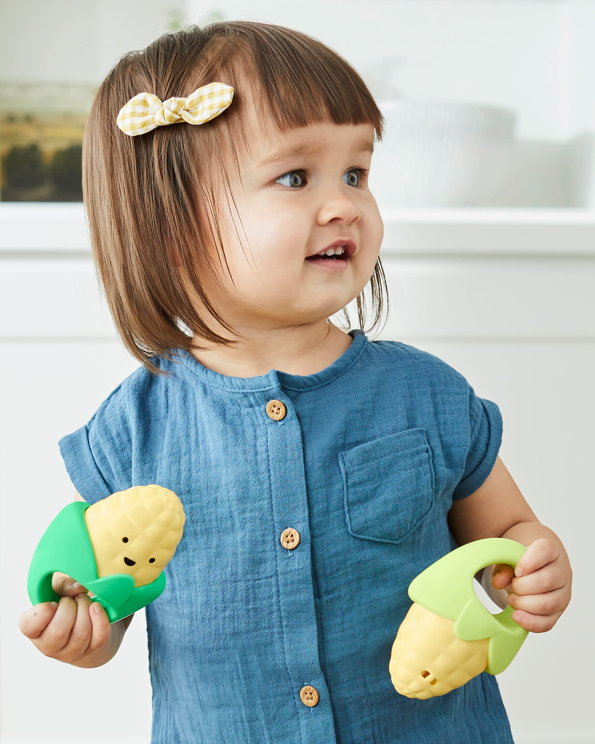 Skip Hop Baby Musical Toy Maracas, Farmstand, Mara-Corns