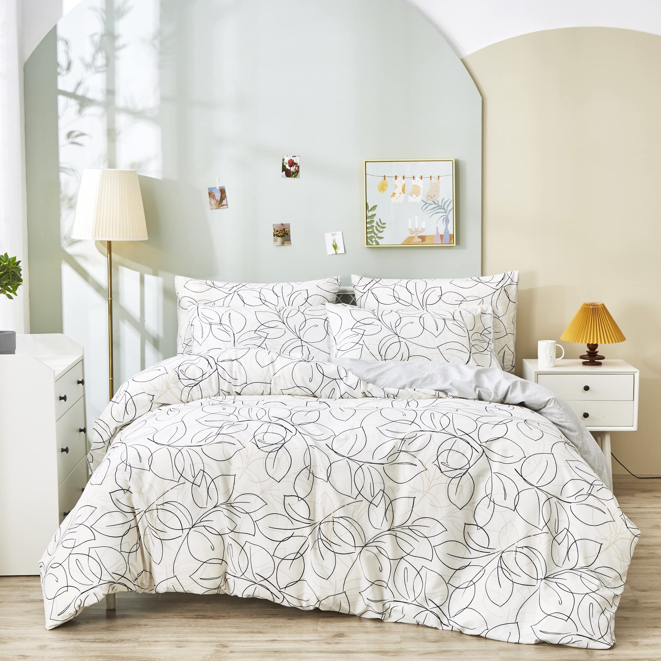Tache Modern Abstract Floral Leaf Minimalist Line Art White Black Grey Gold Duvet Cover, King