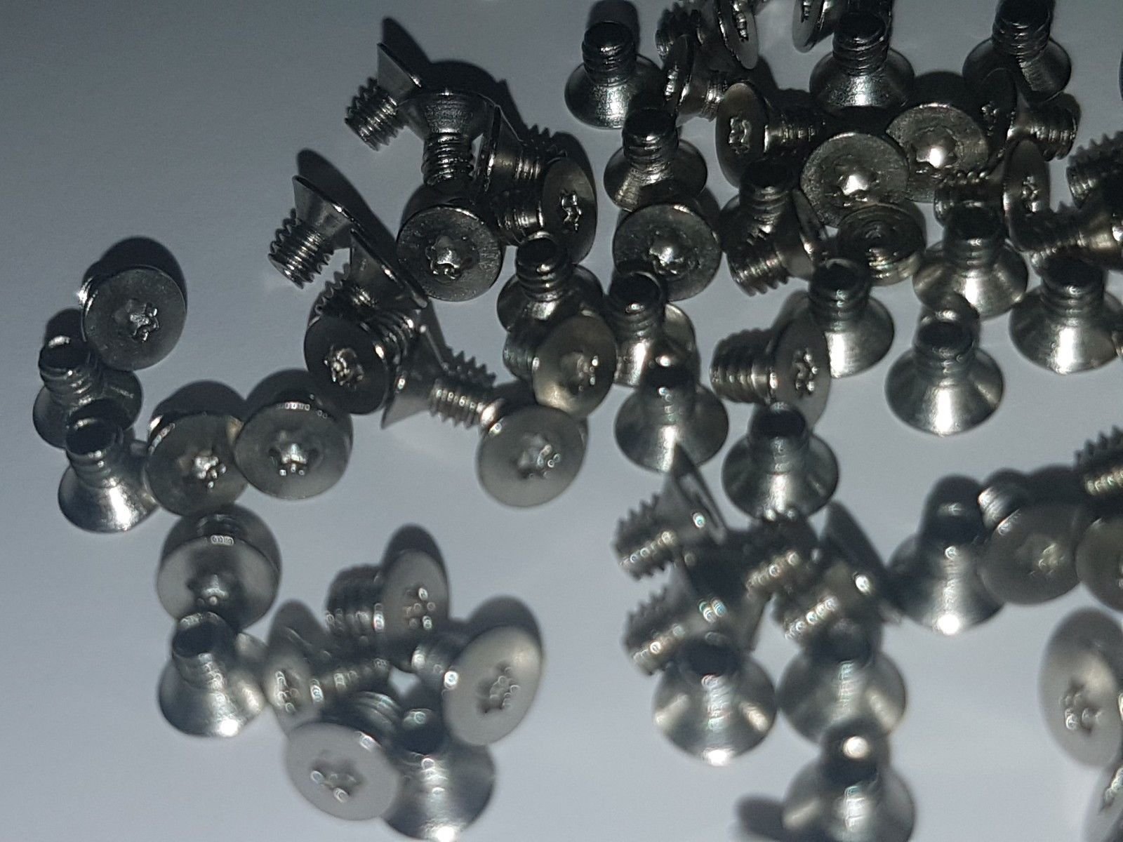 RapidSparesLtd 12x Silver Countersunk Philips Screws M2x3mm Laptop Will fit XPS 13 9350 Base