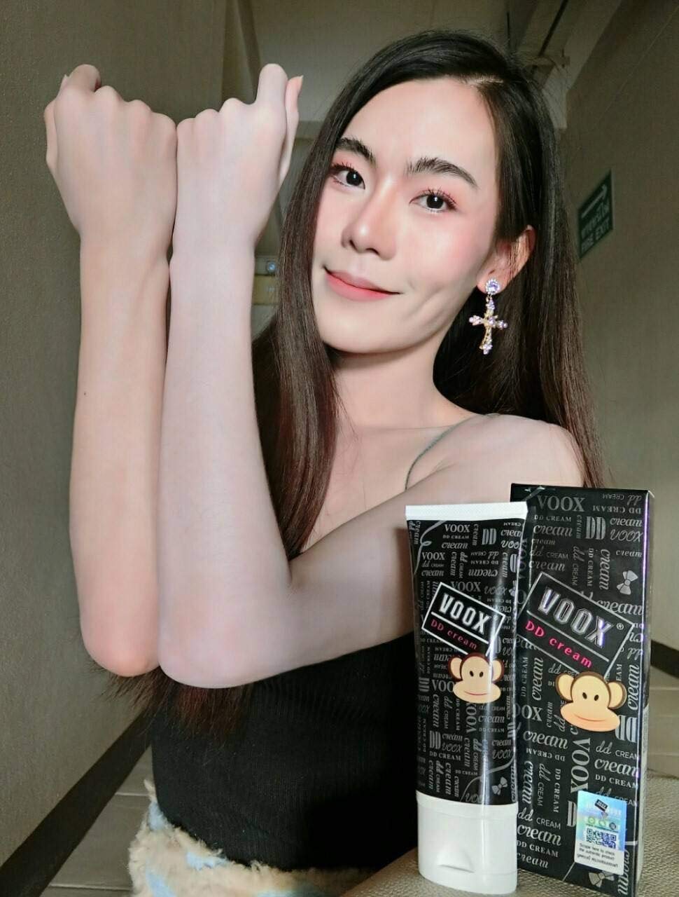 VOOX DD Cream - The Best Whitening Cream for White & Pinkish Radiance & Glow, Superior Sun Protection, Waterproof and Smudge-proof