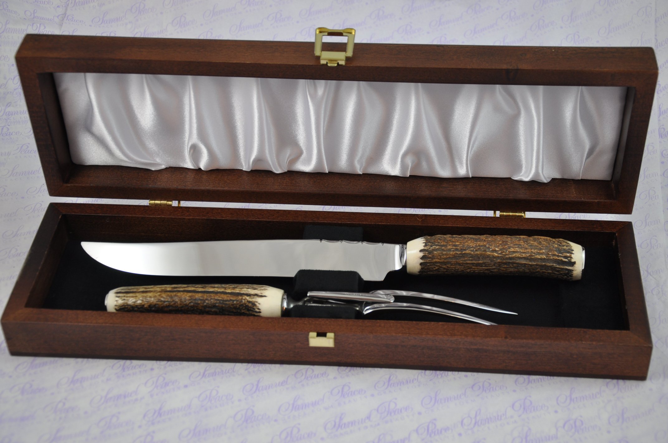 Cased Genuine Genuine Stag Horn/Antler Handle 2 Piece Carving Set Cased Made in Sheffield England